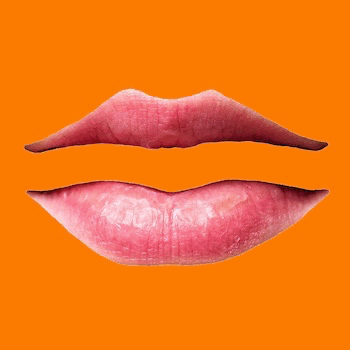 Whistling lips | Binance NFT